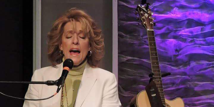 Stephanie Boosahda | Positive Encouraging K-LOVE