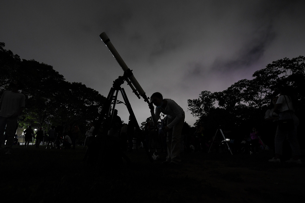 Grab Your Telescope, Planets On Parade | Positive Encouraging K-LOVE