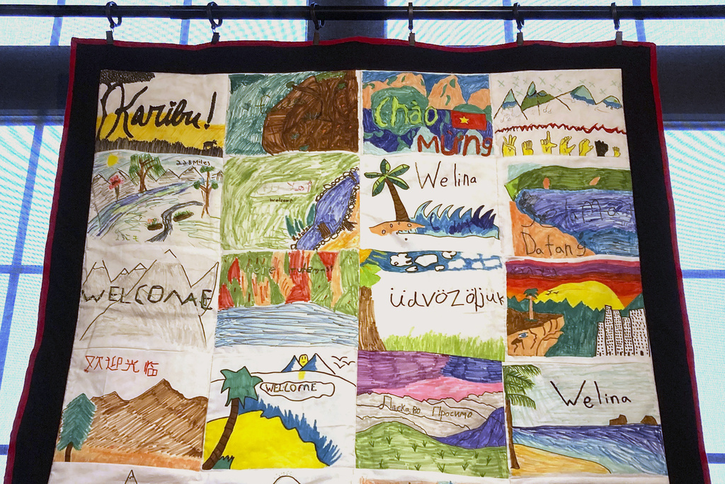 National Welcome Blanket Project: Welcoming Refugees, Immigrants To ...