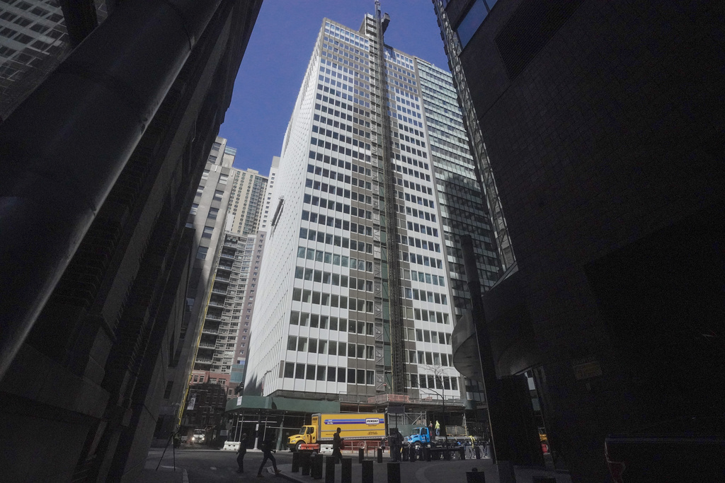 Cities Switch Offices To Housing Giving Homeless A Chance | Positive ...