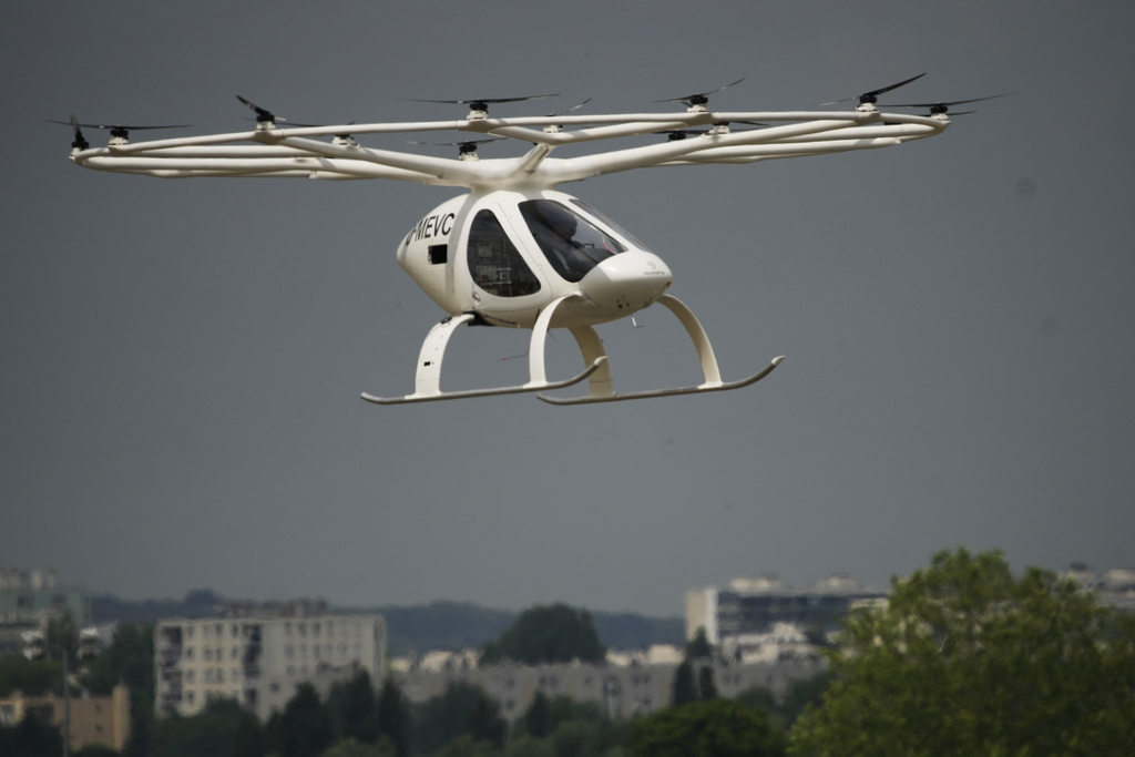 Electric Helicopters All The Buzz In Paris | Positive Encouraging K-LOVE