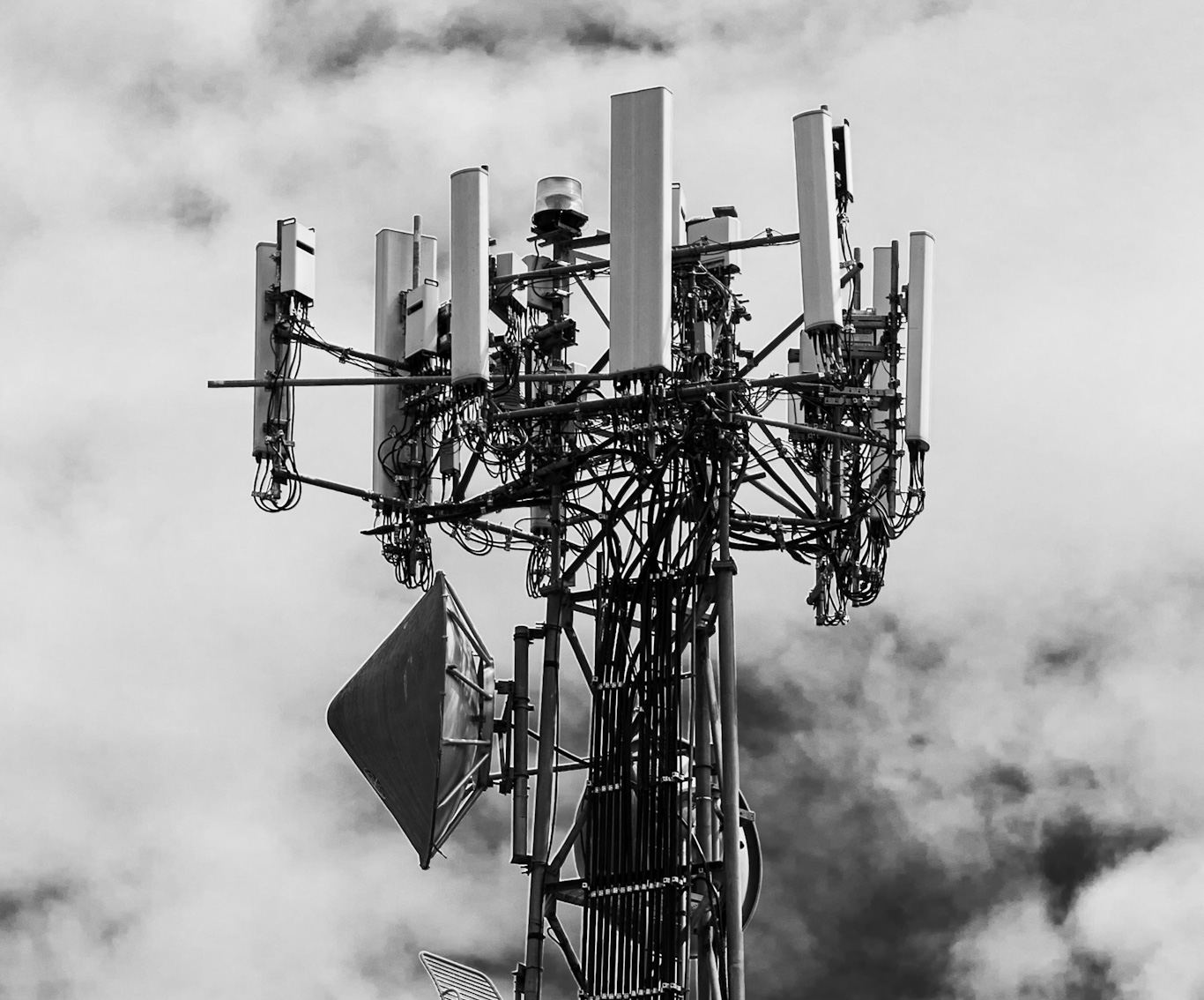 White House Shares Concept To Grow Radio Spectrum Access - Cell Phones ...