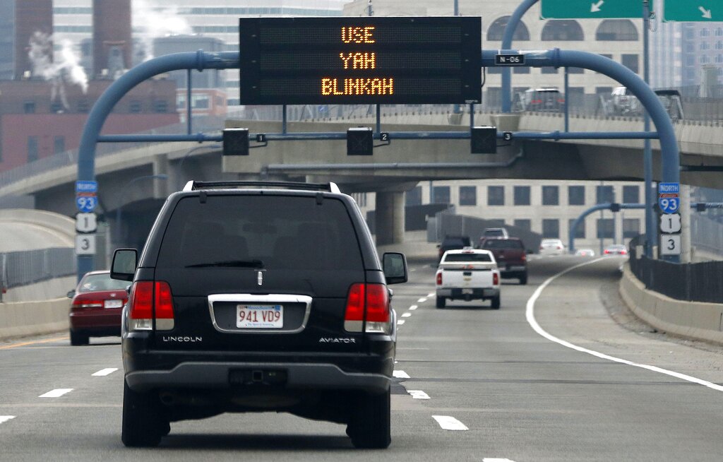 Federal Gov't Banning Humorous Electronic Signs On Highways | Positive ...