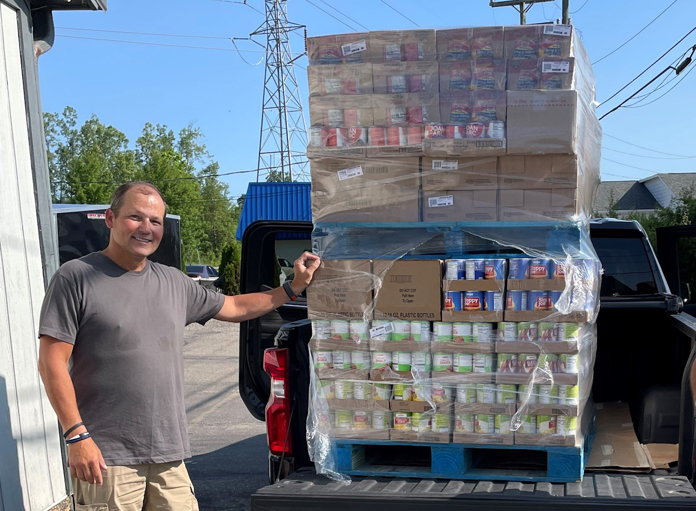 Kathy Wojcik & Dozens Of Volunteers Are Blessing Their Community: “I’ve ...