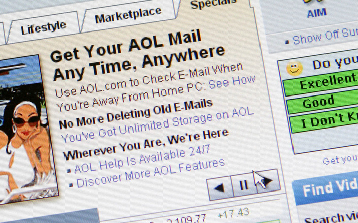 Man Behind The Iconic Voice 'You've Got Mail' Has Passed Away: His ...