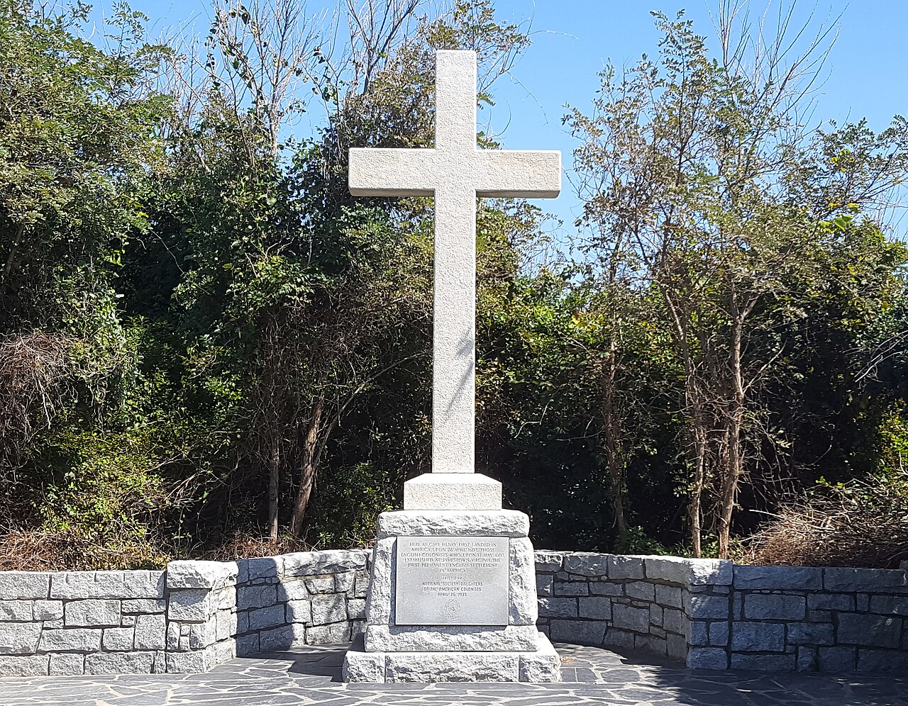 White House Marks 418th Anniversary Of 'First Landing' And Raising Of ...